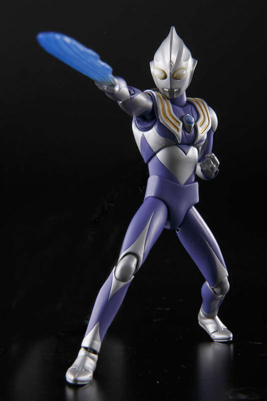 Bandai - ULTRA-ACT - Ultraman Tiga Sky Type