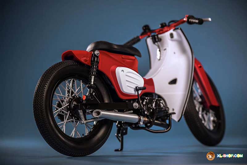 TrickyMan12 - 202405 - 1/6 scale SUPER CUB motorcycle