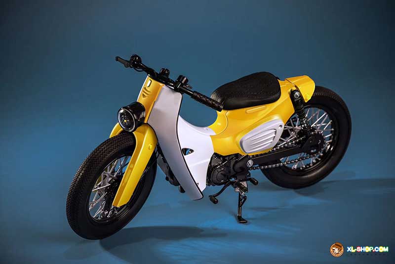 TrickyMan12 - 202405 - 1/6 scale SUPER CUB motorcycle