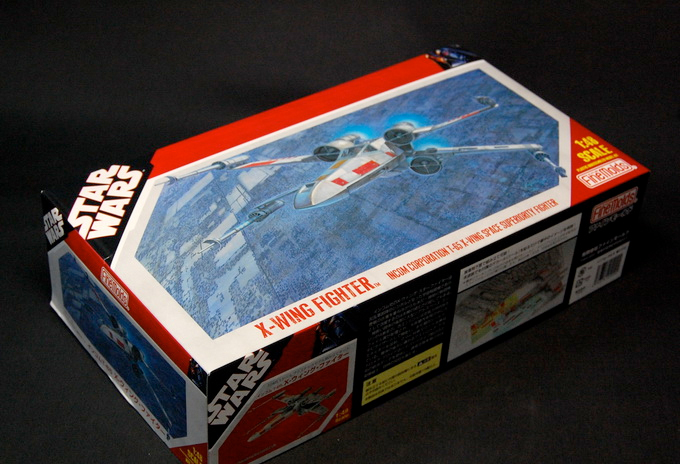 FineMolds - STAR WARS - 1/48 X-WING - Plastic Kit