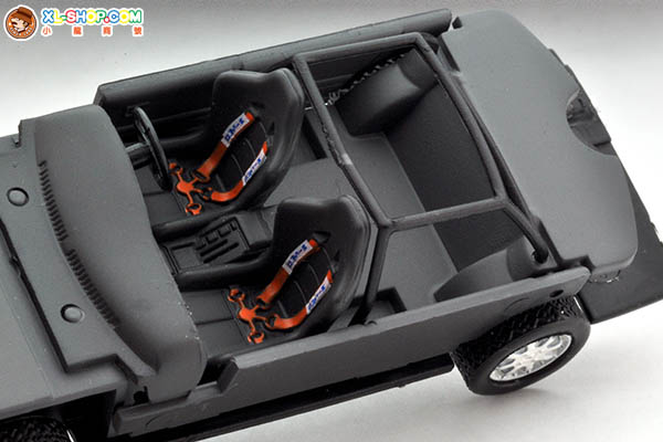 TomyTEC - 1/64 Tomica Limited Vintage Neo - LV-N186b Nissan Bluebird ...